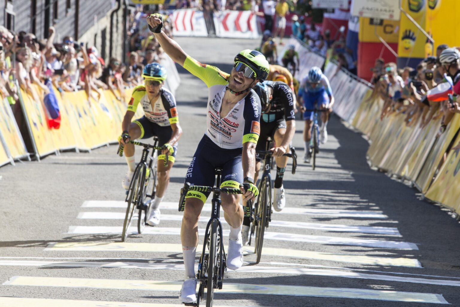 Sazka Tour 2022, gran colpo di Lorenzo Rota! 3° Domenico Pozzovivo, 5 ...