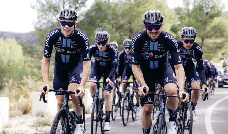 Presentazione Squadre 2023: Team DSM - SpazioCiclismo