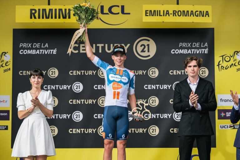 Tour de France 2024, Frank Van Den Broek grande protagonista della prima tappa: "È solo dopo l ...