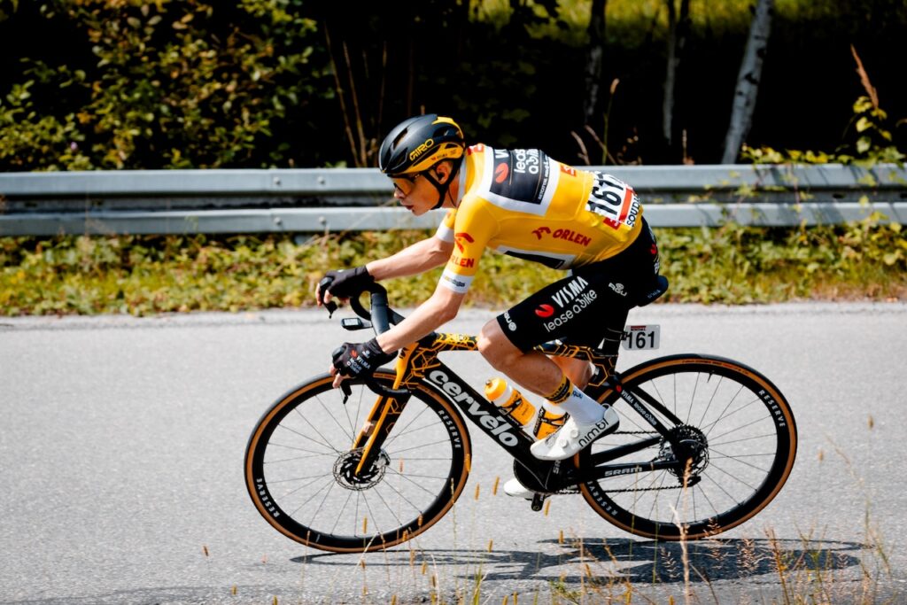 Visma|Lease a Bike, Jonas Vingegaard torna sulla caduta dello scorso ...