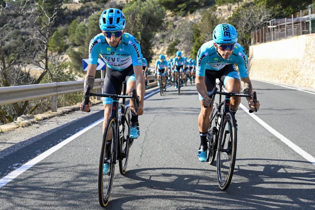 Bardiani CSF 7 Saber, ufficiale la nuova denominazione della squadra ...