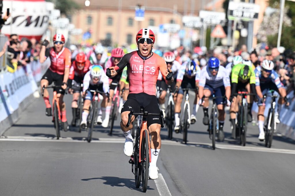 Settimana Coppi e Bartali 2025, Caleb Ewan torna al successo dominando ...