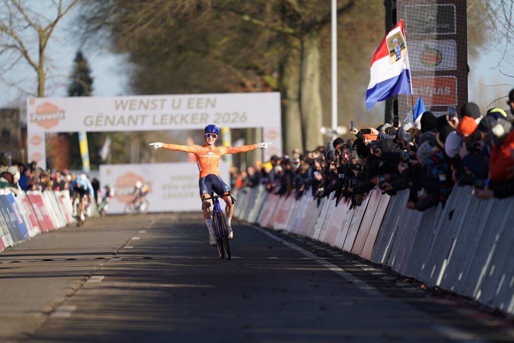 CDM Ciclocross, tris di David Haverdings tra gli U23 - 6° Stefano ...