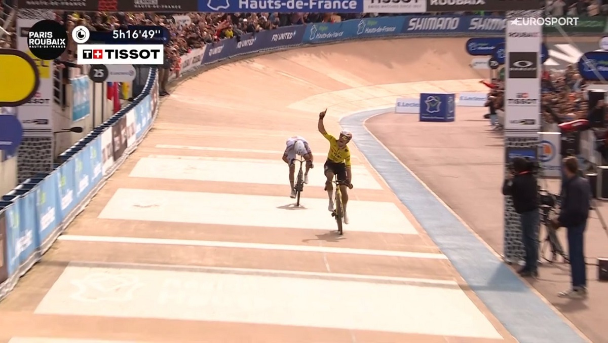VIDEO: Ultimi 4 Chilometri Parigi-Roubaix 2026 - SpazioCiclismo