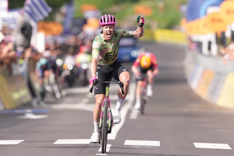Giro d’Italia 2026, Michael Valgren in trionfo: “Per me significa ...