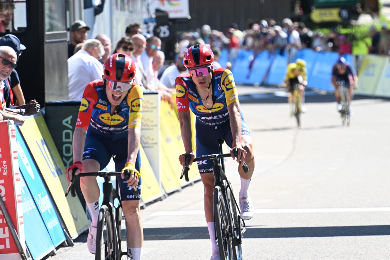 Tour Auvergne-Rhône-Alpes 2026, Juan Ayuso e Mattias Skjelmose in ...